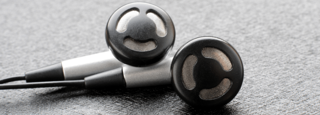 Headphone Use During Massage Therapy Appointments